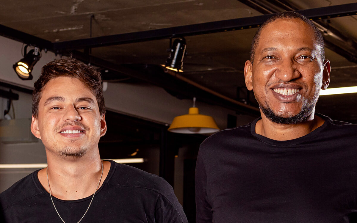 Entenda o que é M&A e conheça o exemplo da levva » levva